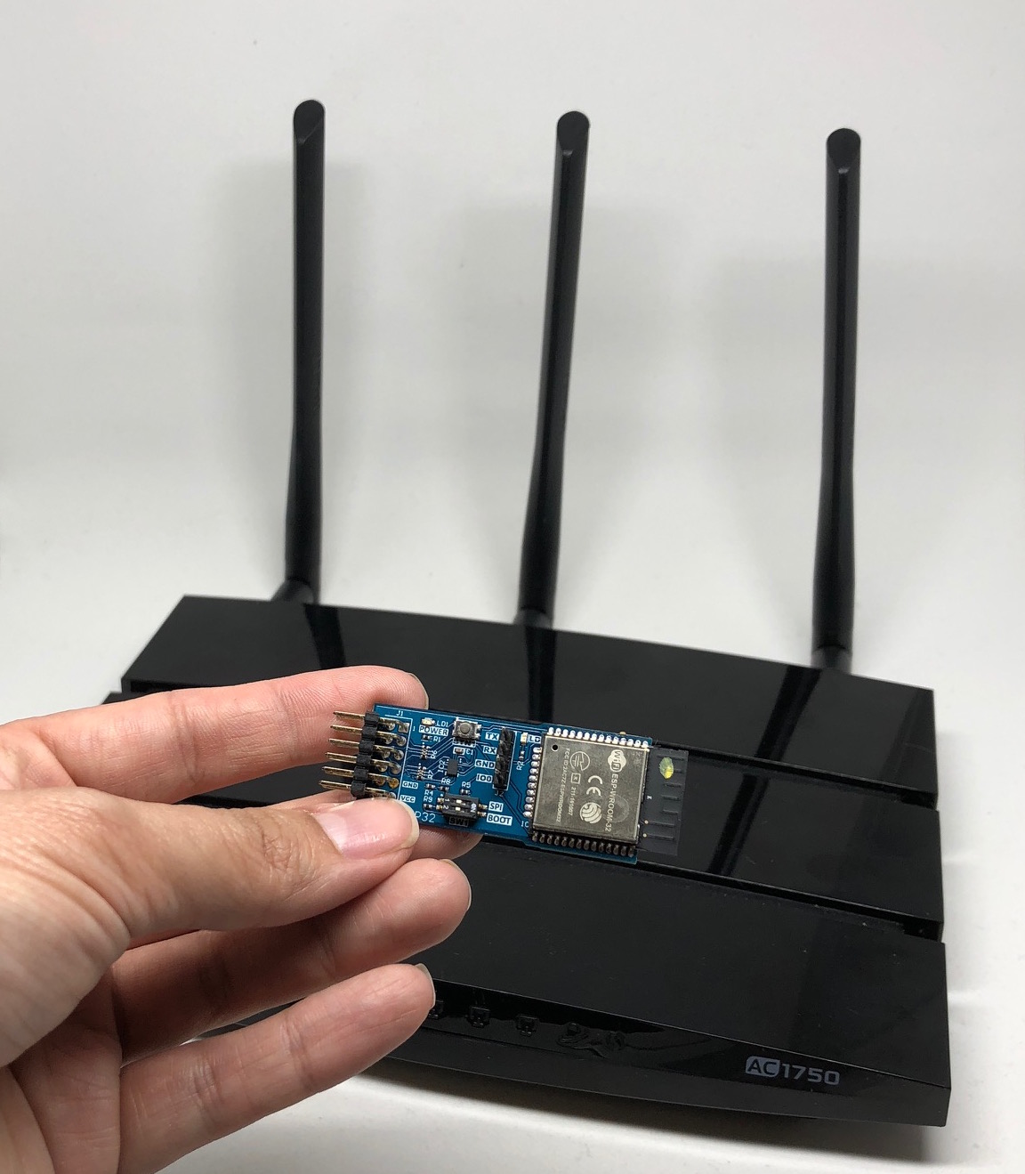 Need IoT? Check out the Pmod ESP32 ! – Digilent Blog